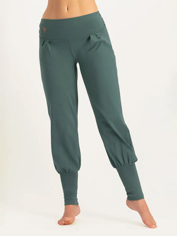 Yoga Outfits | Sustainable Yoga Clothes | Yogamatters