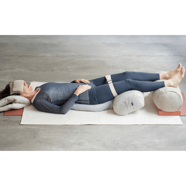 Embody Rest: Savasana for Everyone with Anna Ashby – Yogamatters